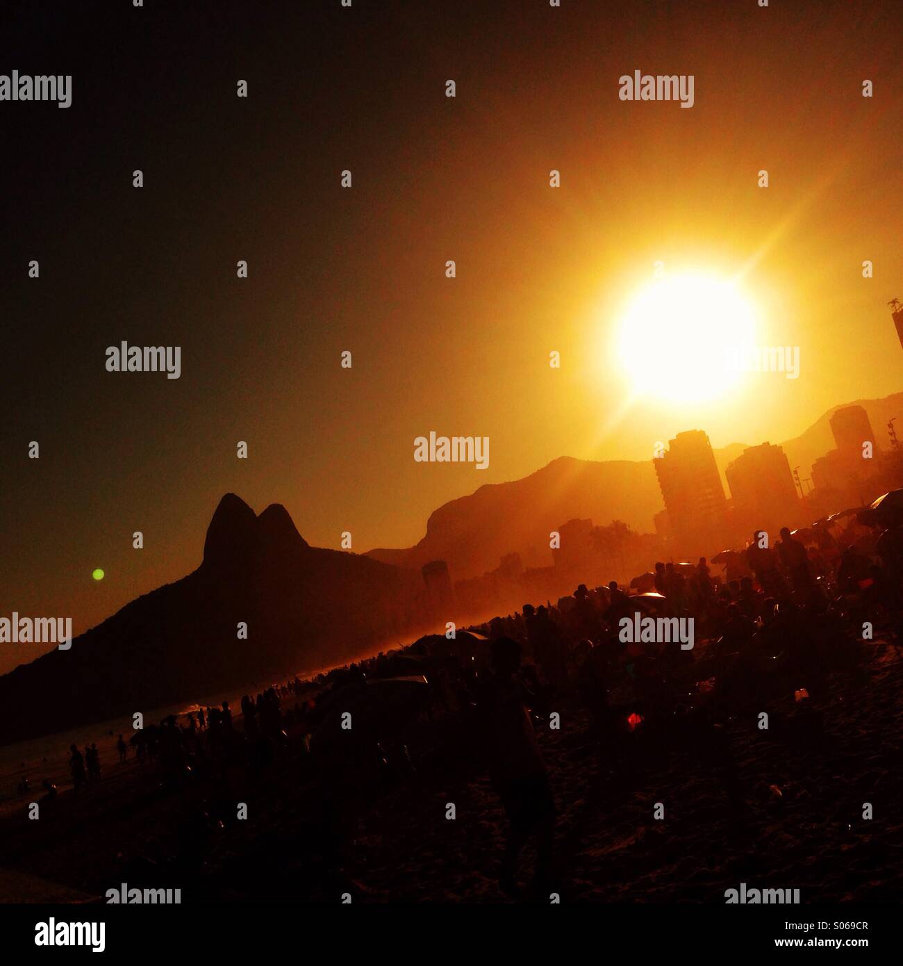 Sunsethour hi-res stock photography and images - Alamy