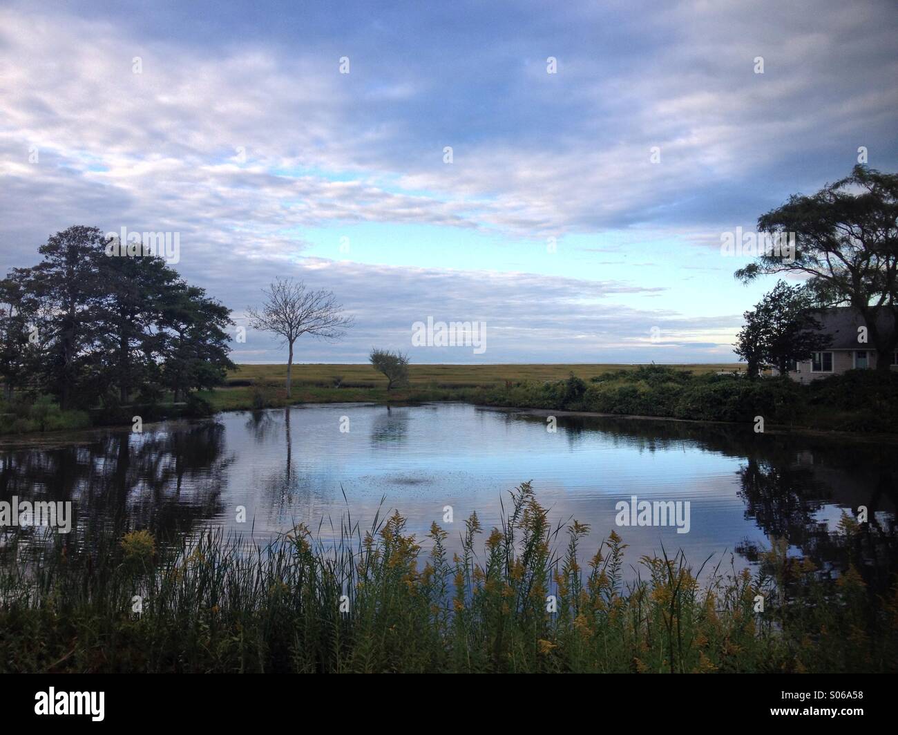 Kettle pond cape cod hi-res stock photography and images - Alamy