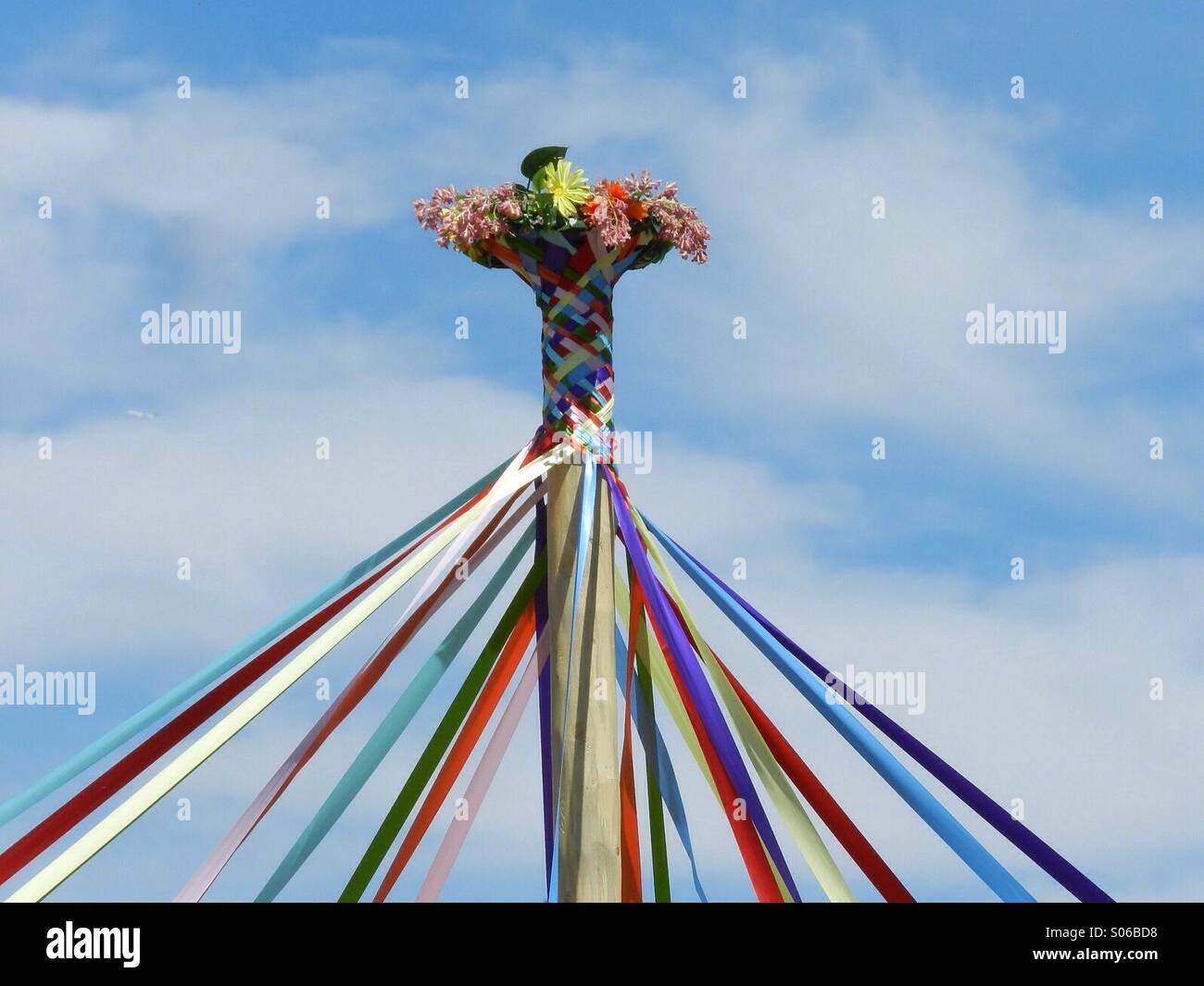 May pole hi-res stock photography and images - Alamy