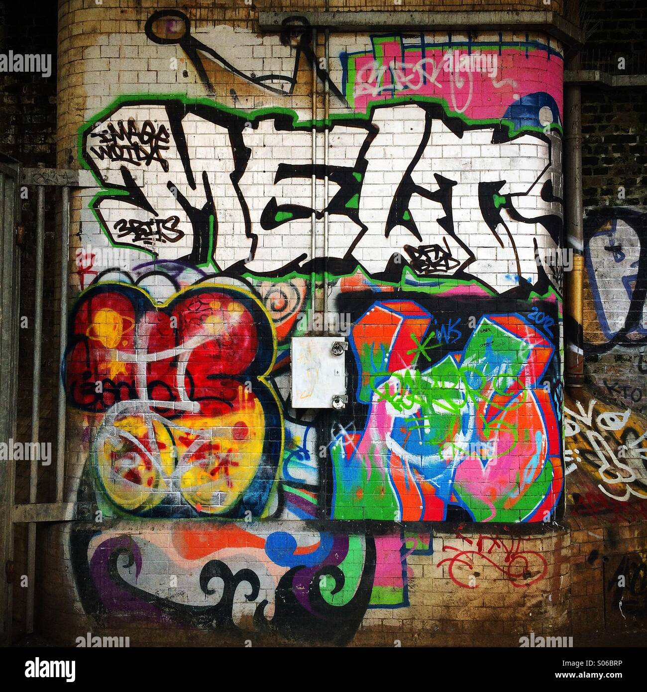 Vandalism london hi-res stock photography and images - Alamy