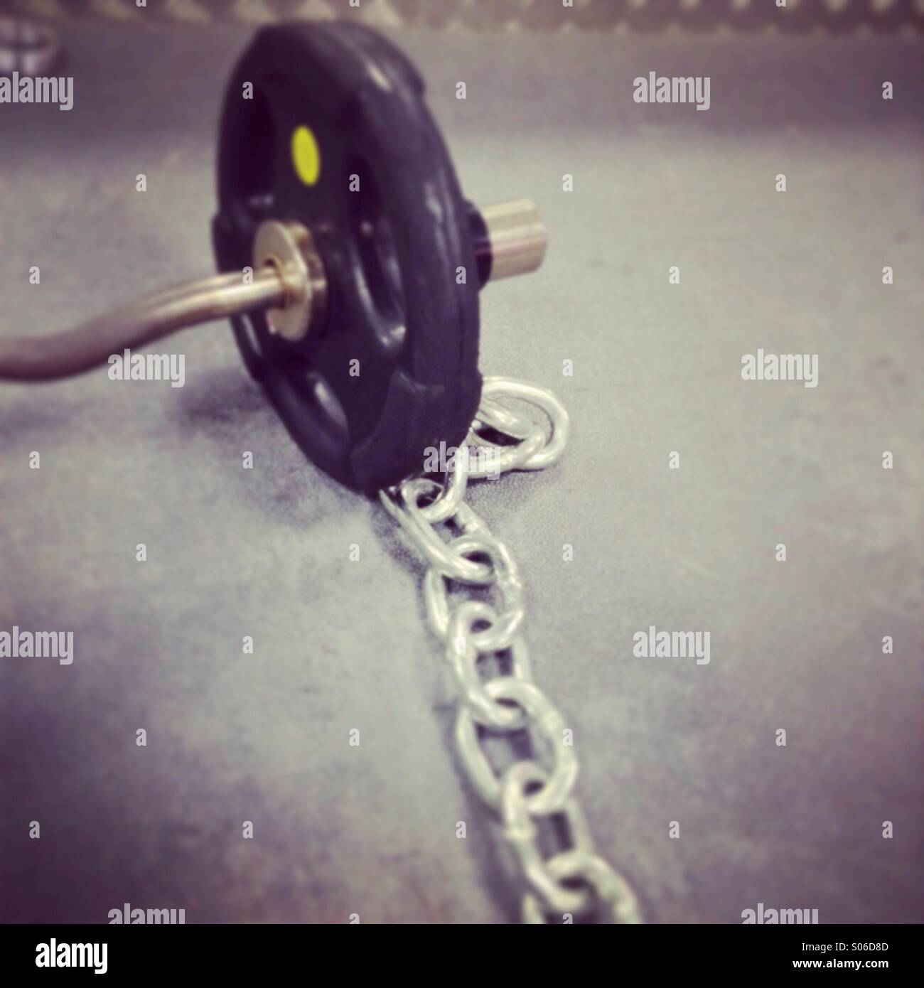 Lifting chain hi-res stock photography and images - Alamy