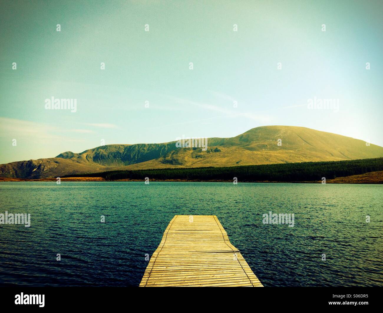 Irish fresh water lake hi-res stock photography and images - Alamy