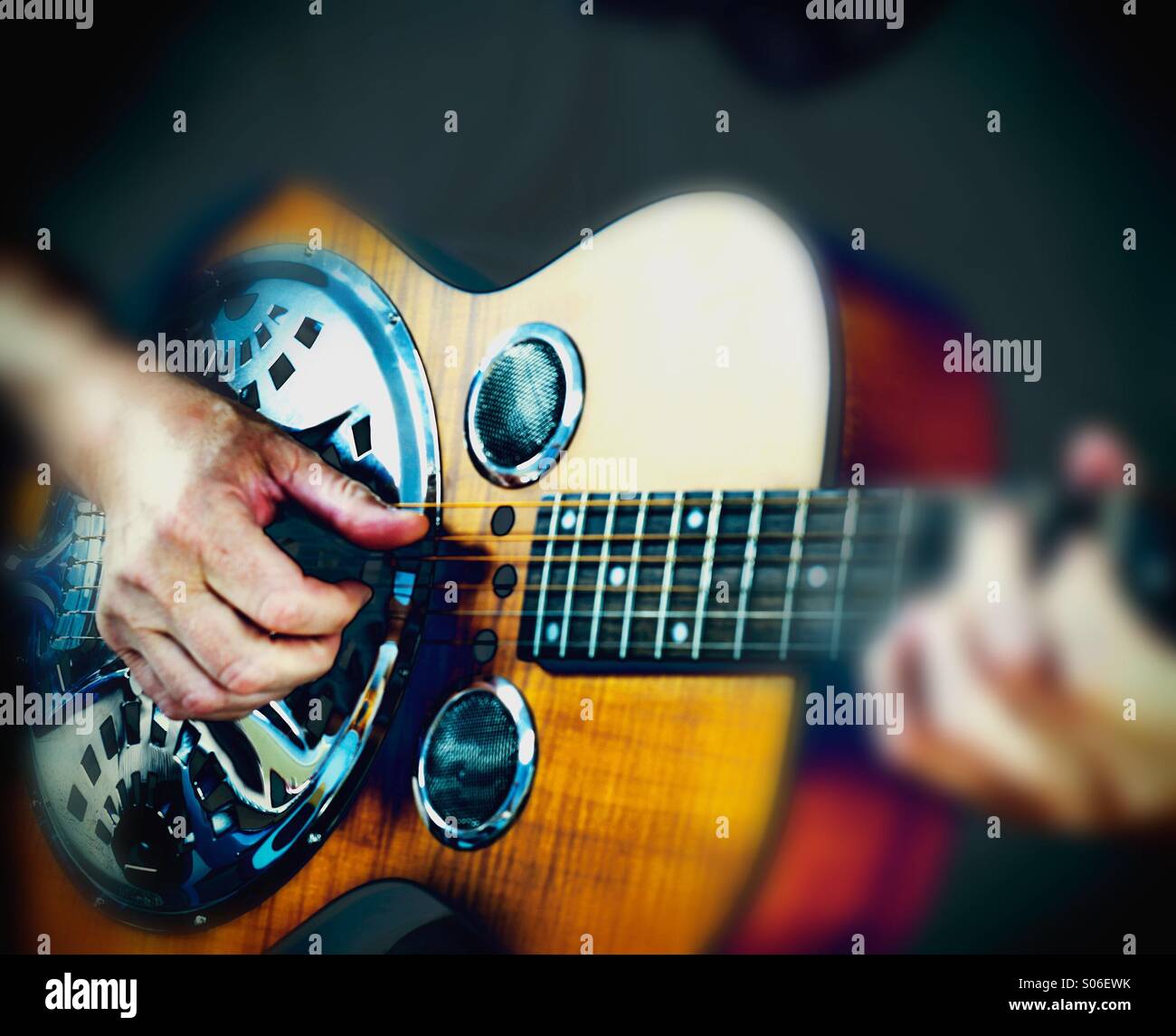Guitarist musician dobro hi-res stock photography and images - Alamy