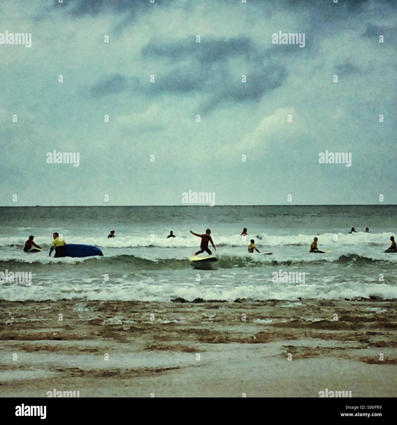 Surf surfing surfer surfers hi-res stock photography and images - Alamy