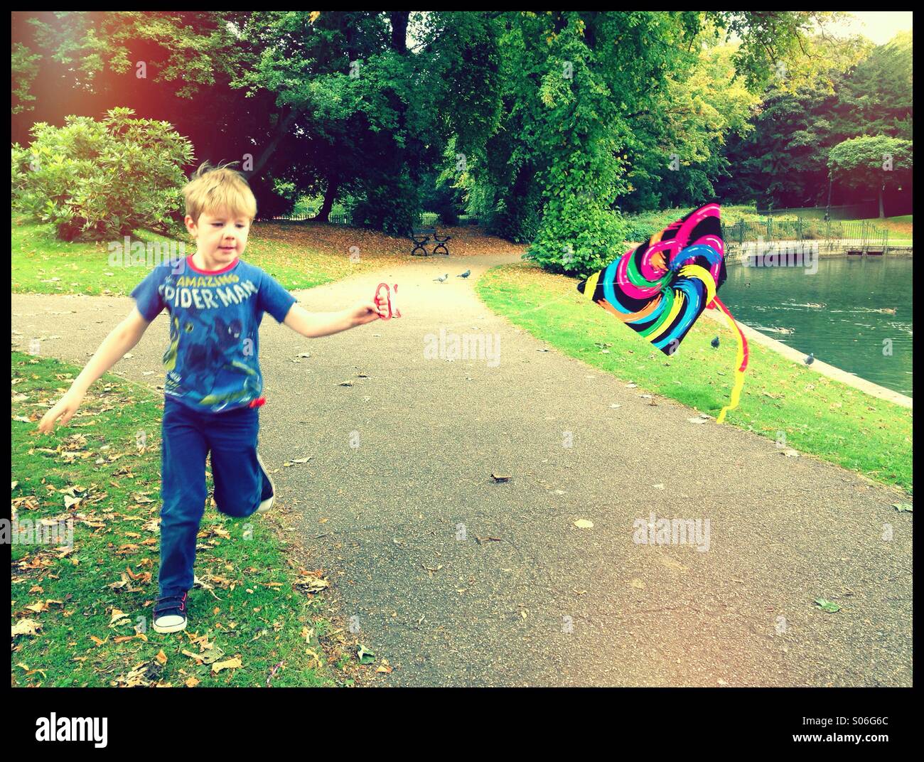 Running with kite hi-res stock photography and images - Alamy