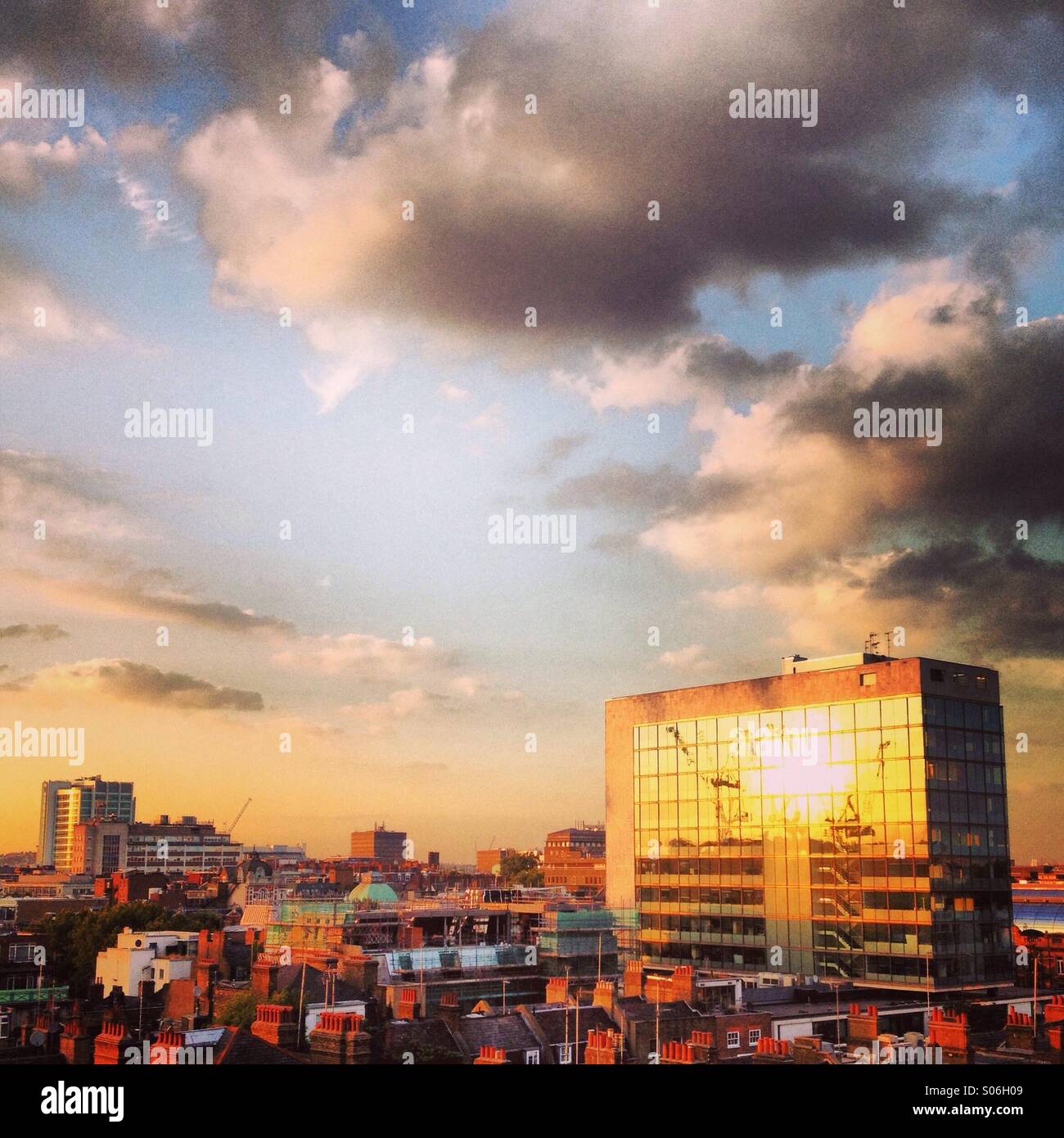 Building the sun Stock Photo - Alamy