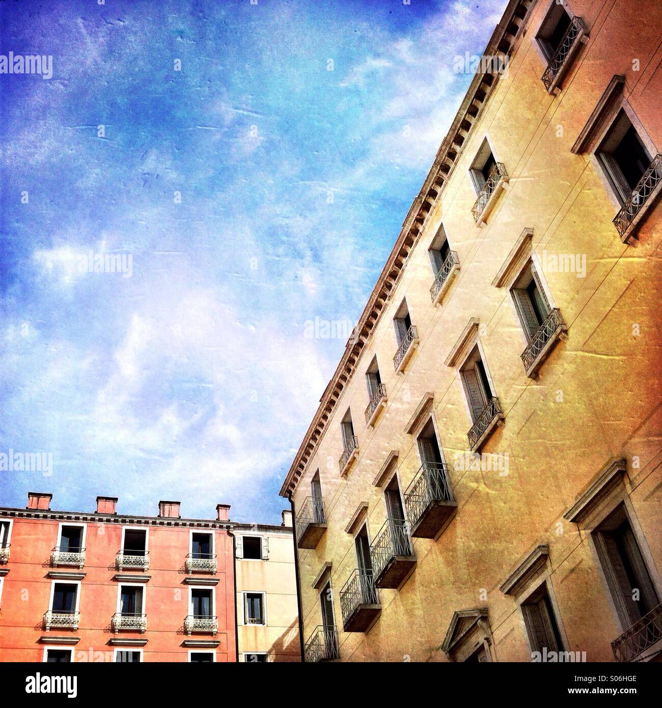 Colorful europe hi-res stock photography and images - Alamy