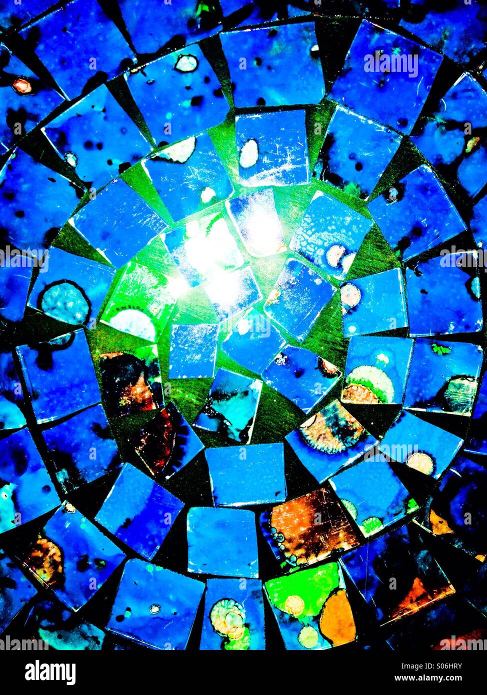 Striking colours hi-res stock photography and images - Alamy