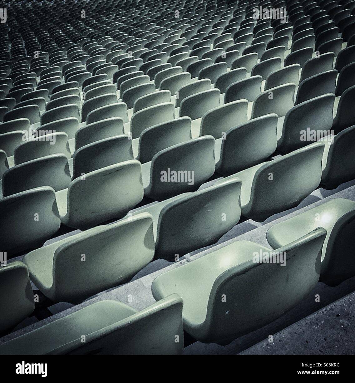 Empty arena seating hi-res stock photography and images - Alamy