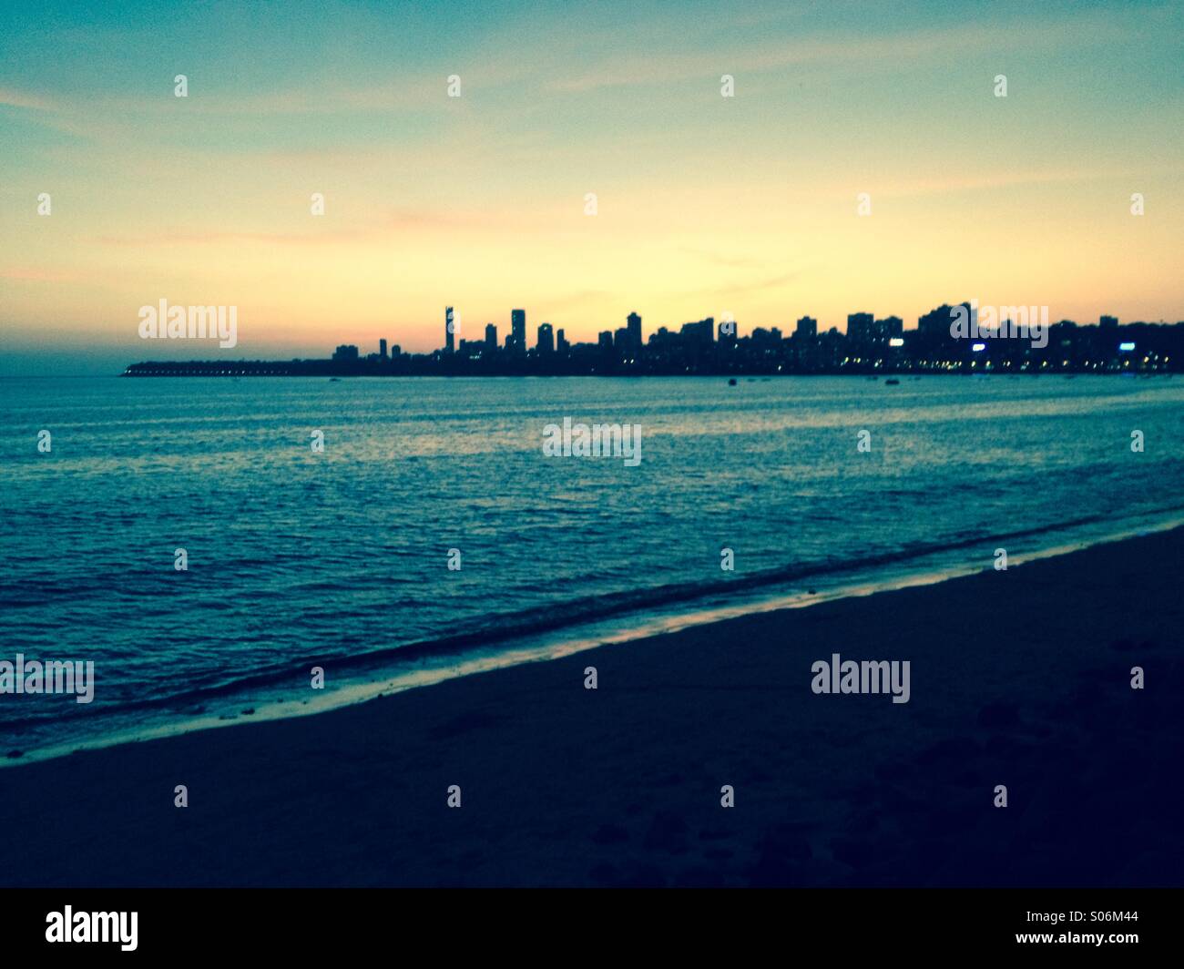 Indian city skyline hi-res stock photography and images - Alamy