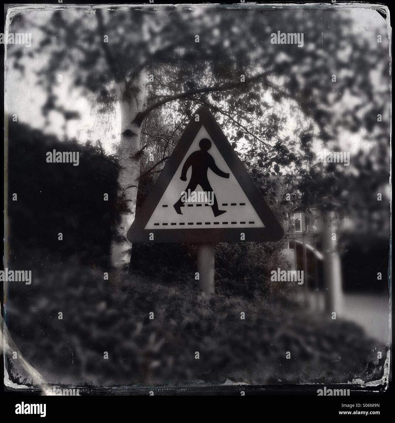 Pedestrian sign hi-res stock photography and images - Alamy