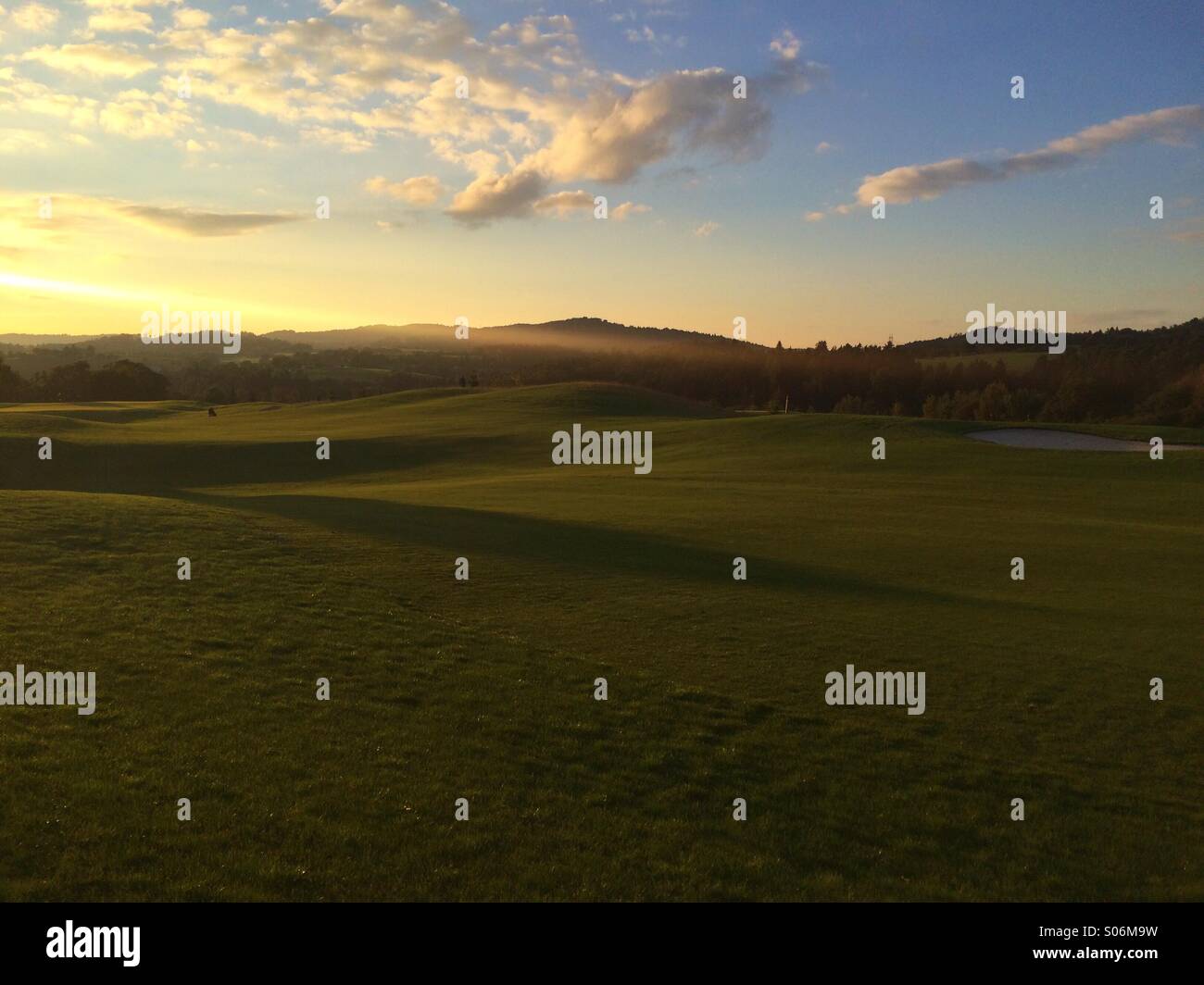 Empty golf course hi-res stock photography and images - Alamy