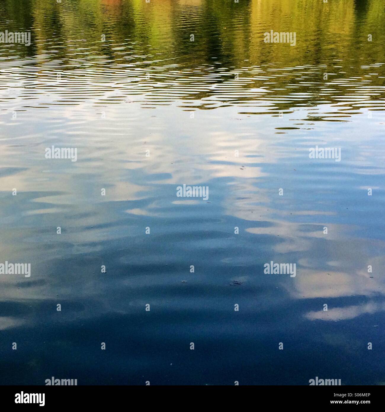 Water reflected sky colours hi-res stock photography and images - Alamy