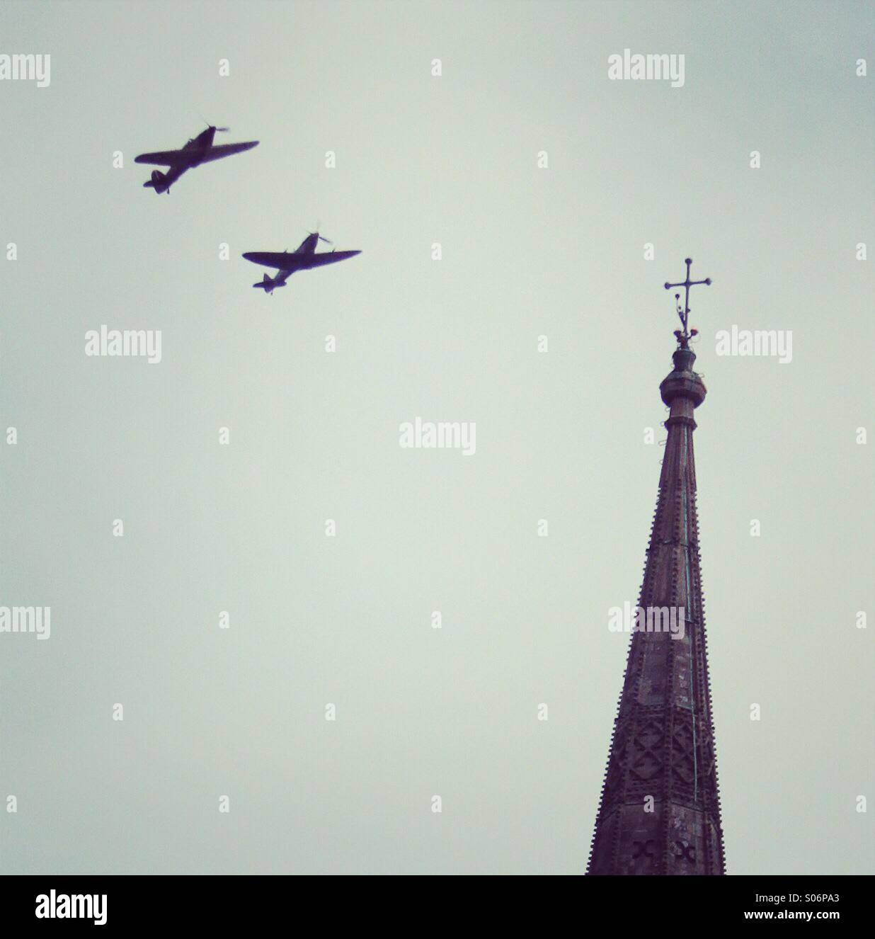 Spitfire and lancaster hi-res stock photography and images - Alamy