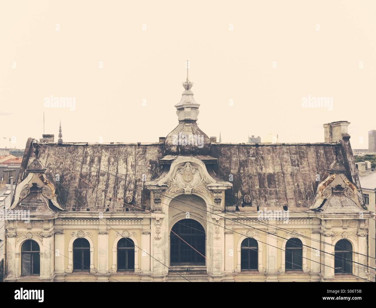 Upper storey exterior facade hi-res stock photography and images - Alamy