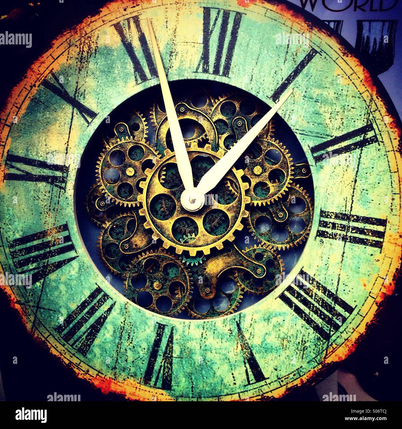 Clock cogs hands hi-res stock photography and images - Alamy