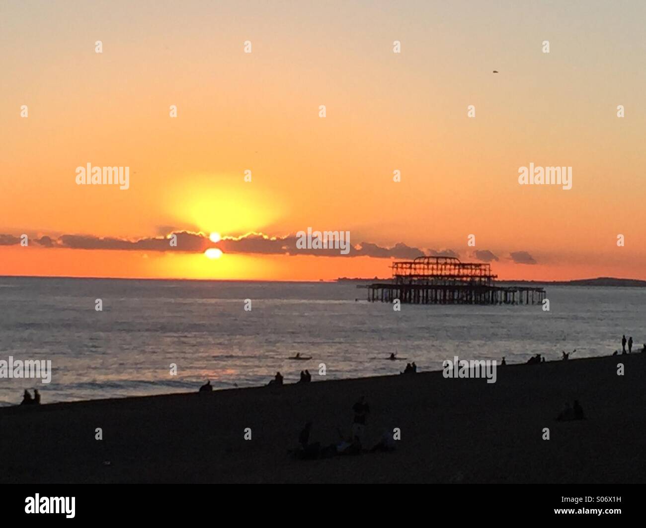 Brighton sunset hi-res stock photography and images - Alamy