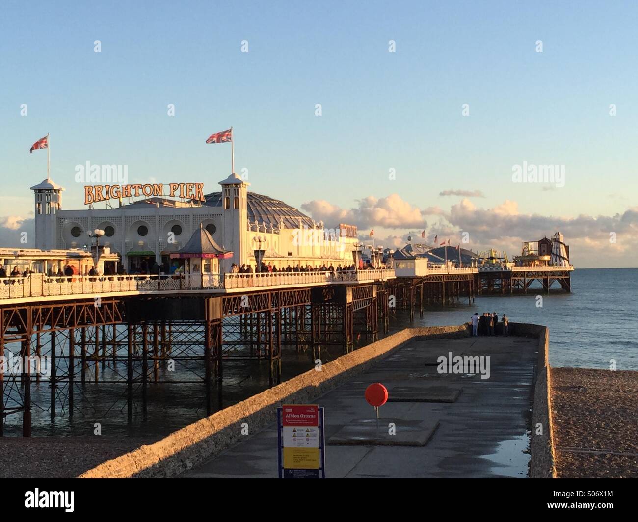 Brighton pier sunset hi-res stock photography and images - Alamy