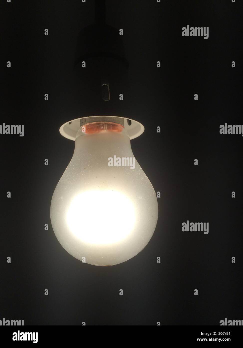 Traditional electric light bulb Stock Photo - Alamy