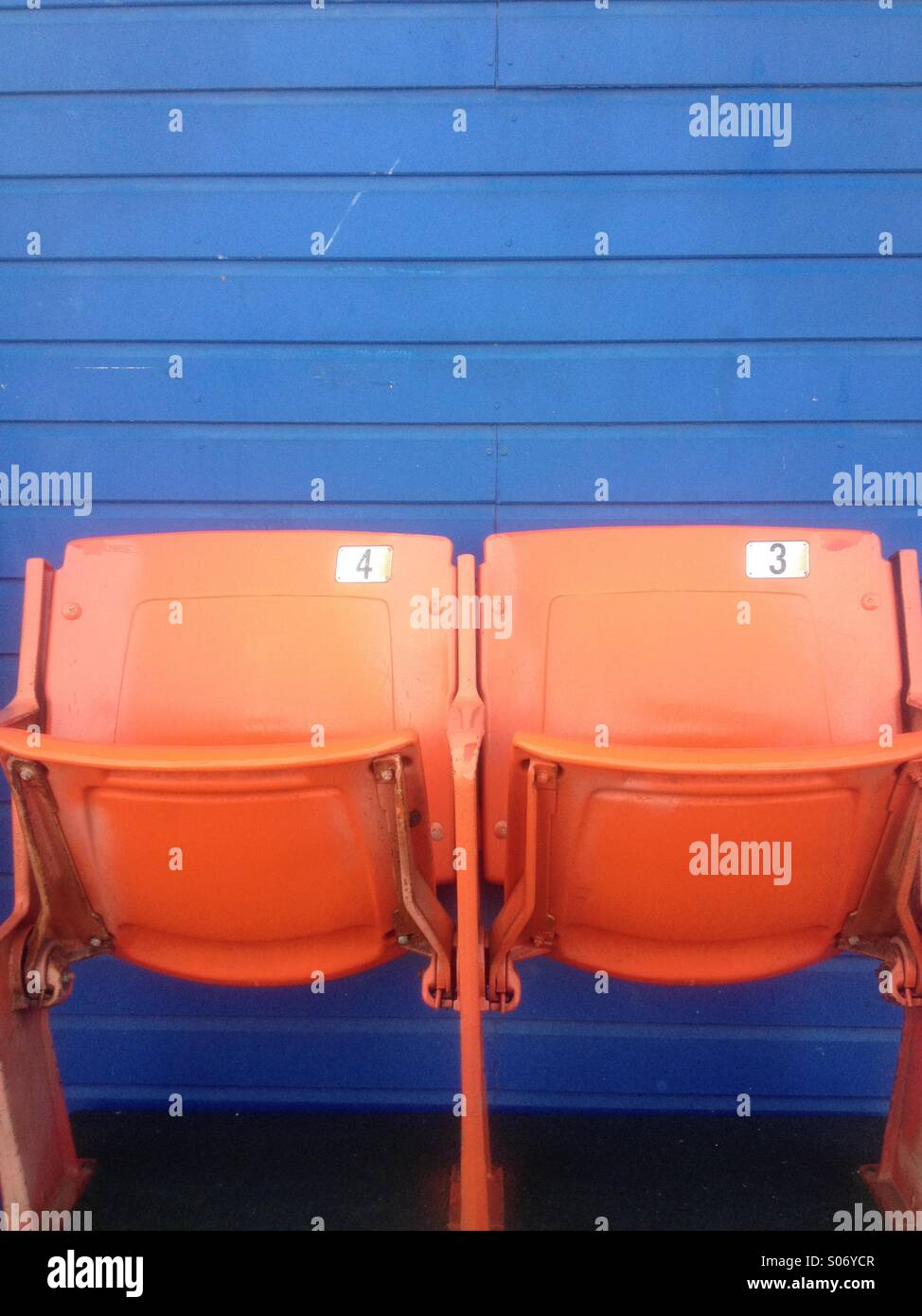 Stadium seating orange hi-res stock photography and images - Alamy