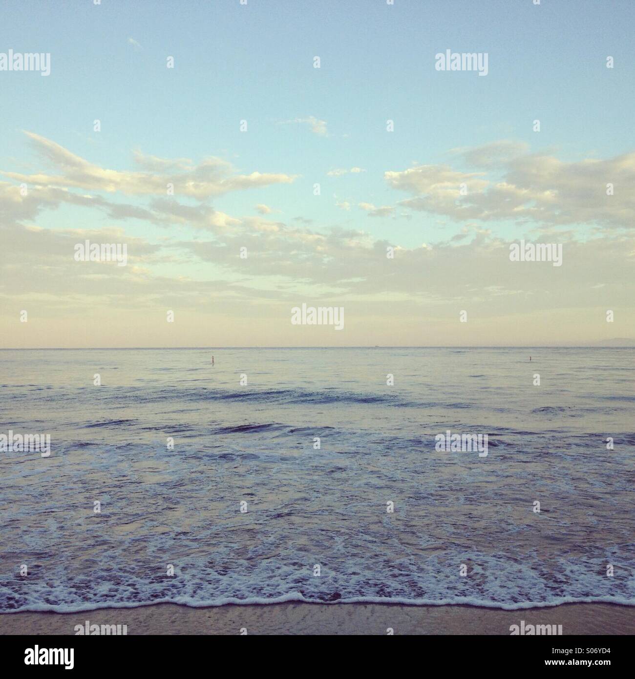 Calm sea with sunset hi-res stock photography and images - Alamy