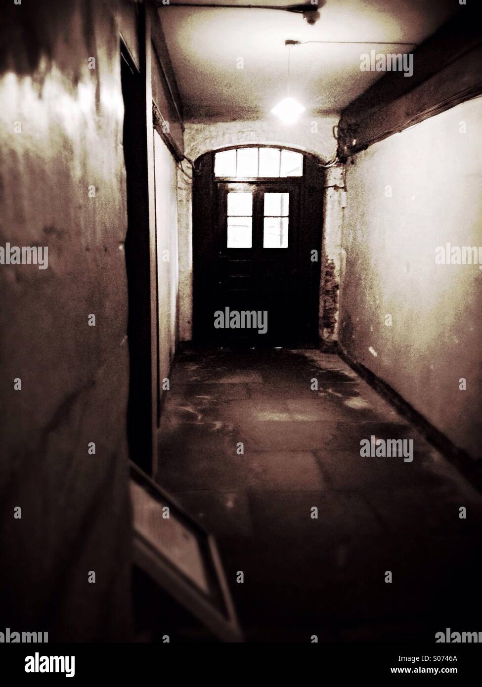 Horror corridor hi-res stock photography and images - Alamy