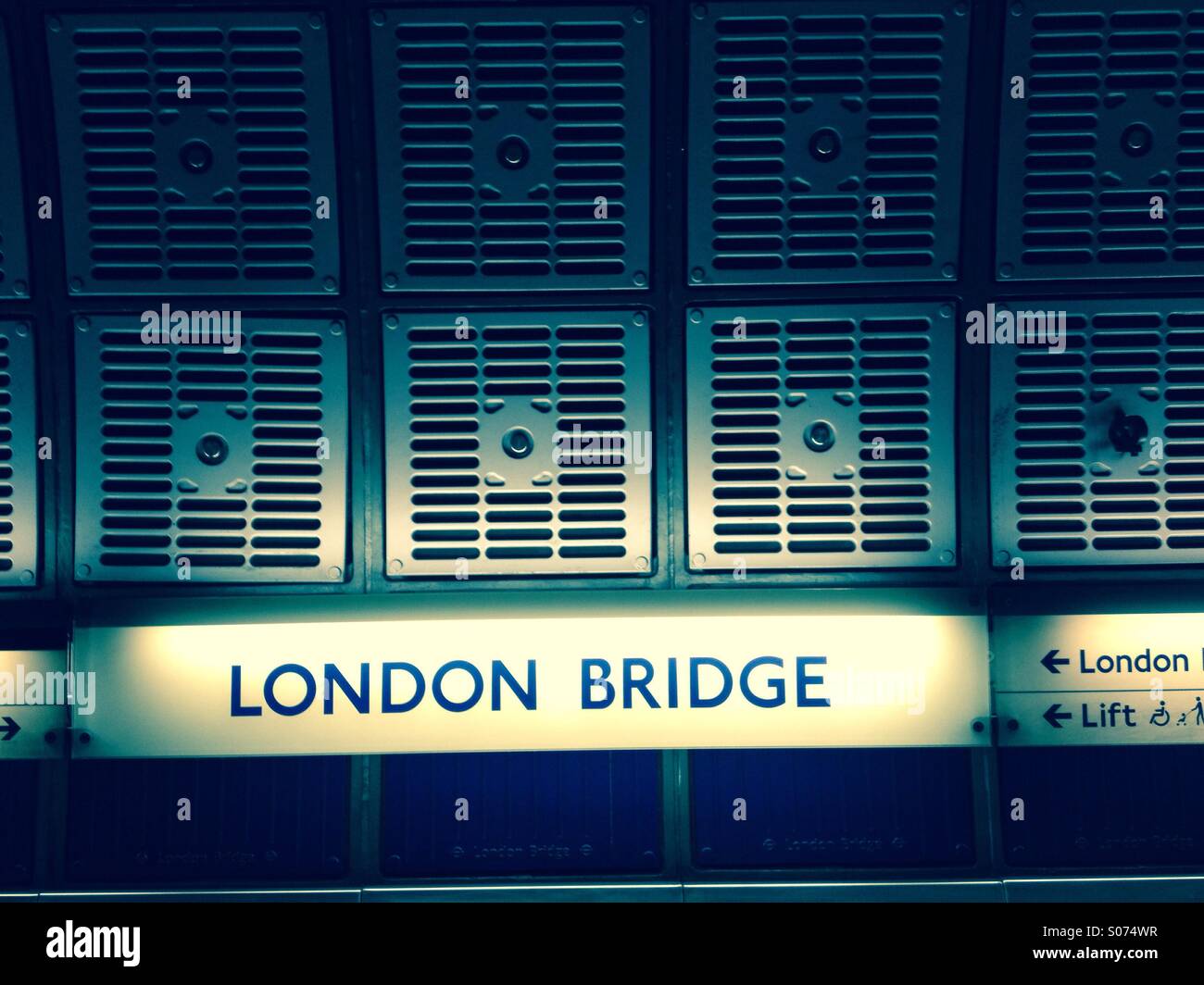 London Bridge tube sign Stock Photo - Alamy