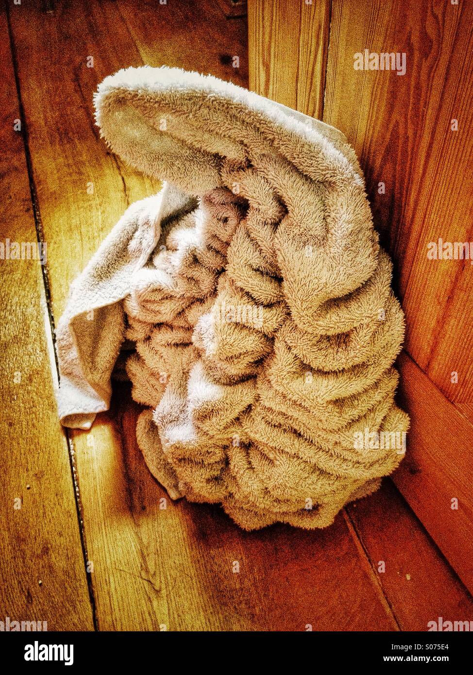 Crumpled towel hi-res stock photography and images - Alamy