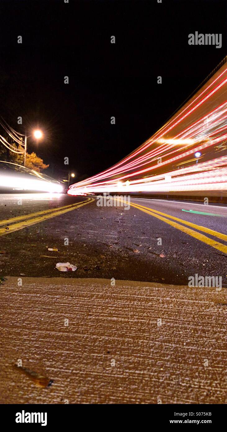 Traffic slow shutter hi-res stock photography and images - Alamy