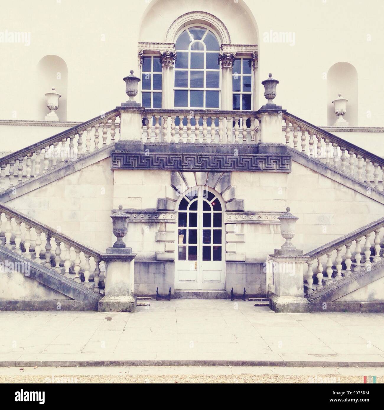 William kent chiswick house hi-res stock photography and images - Alamy