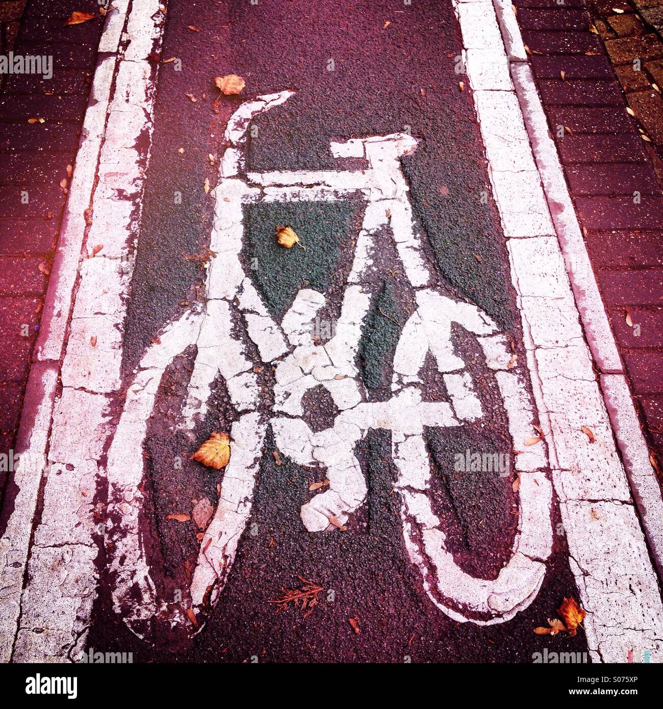 Cycle Path Sign High Resolution Stock Photography and Images - Alamy