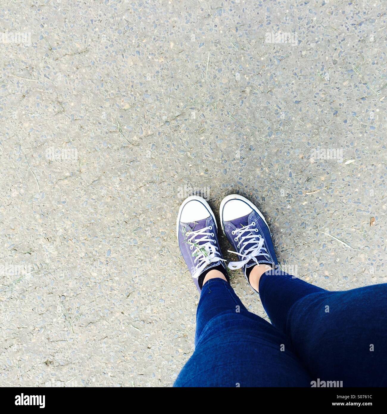 Feet from above hi-res stock photography and images - Alamy