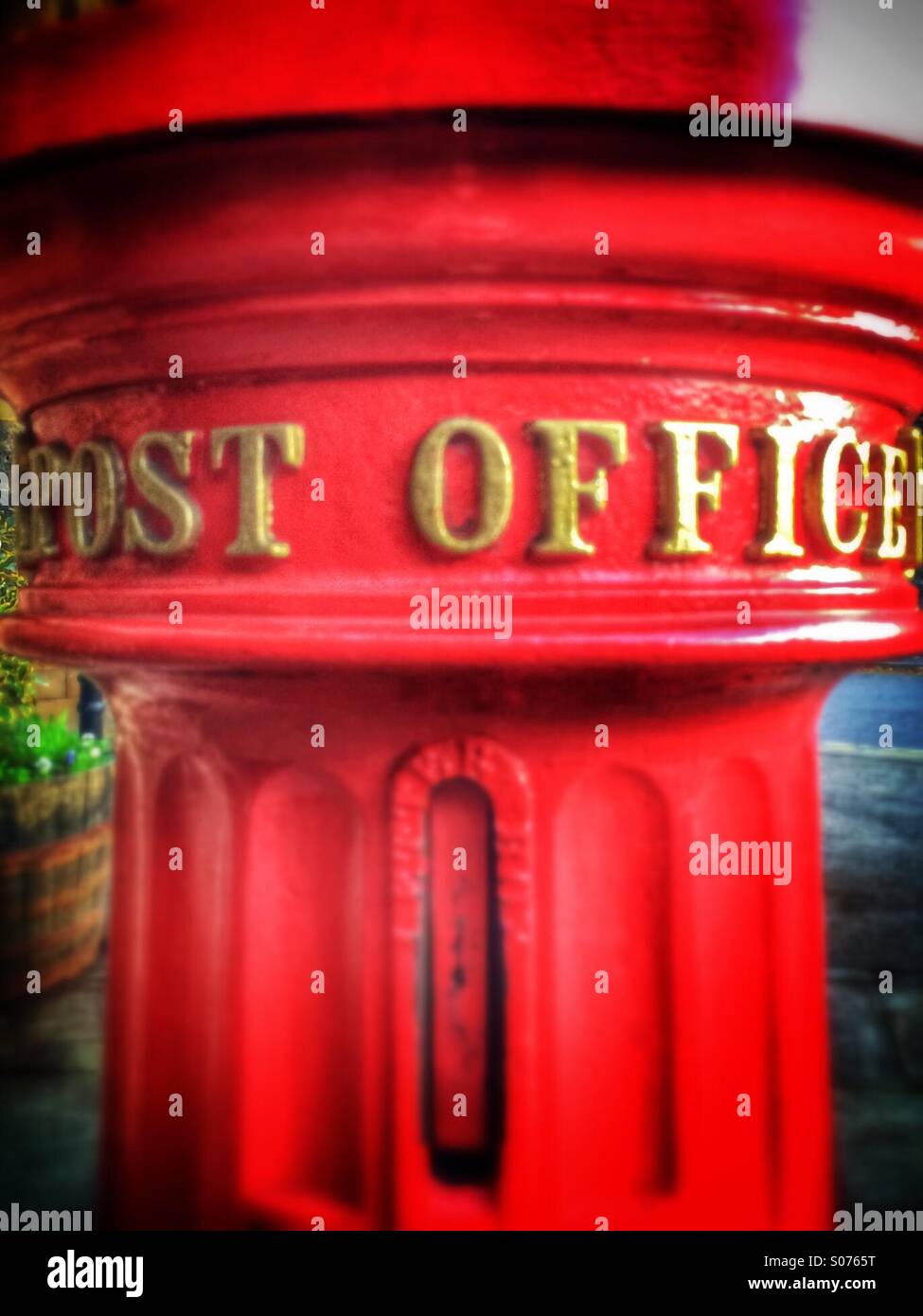 Victorian pillar box hi-res stock photography and images - Alamy