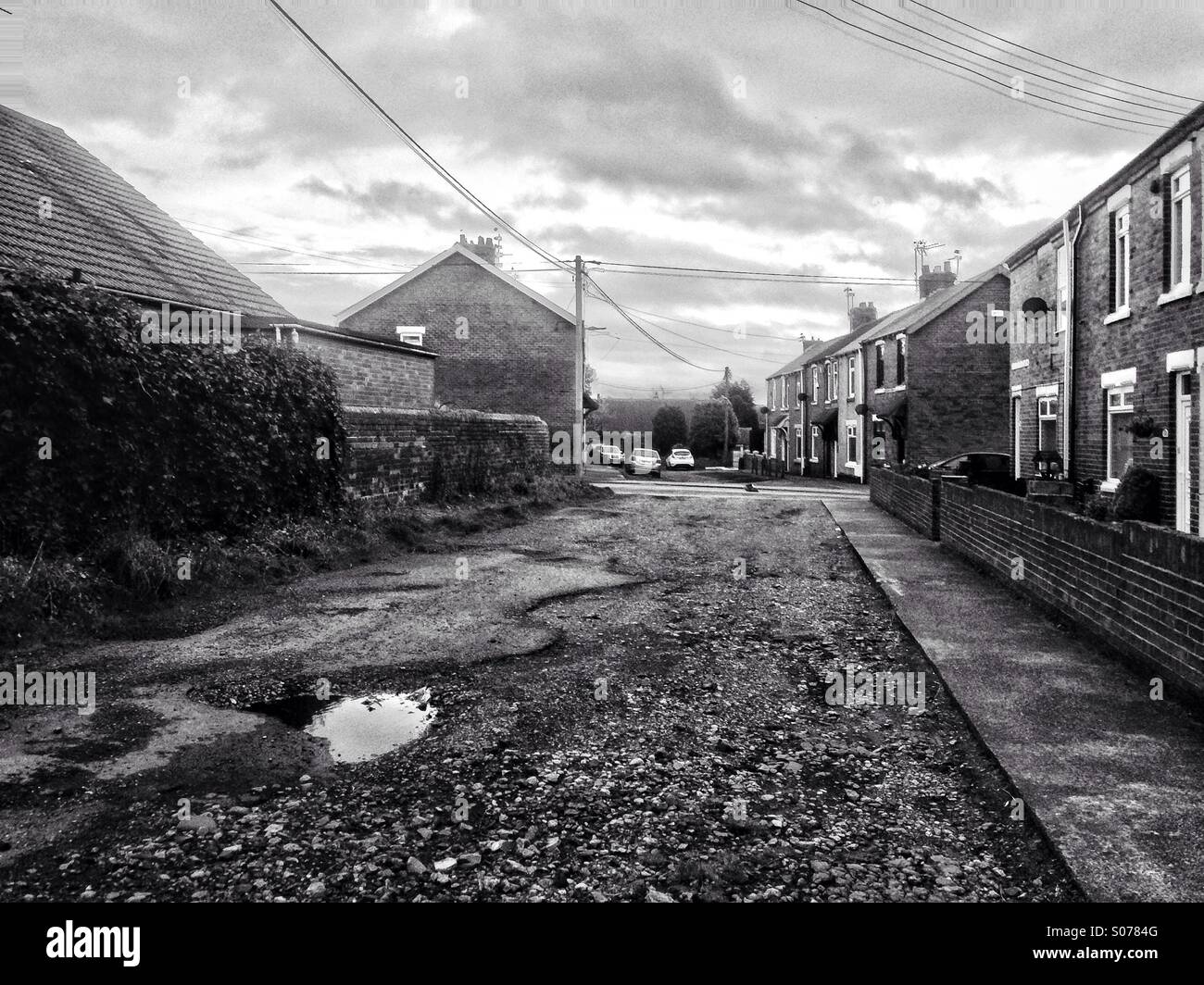 Dark gritty street hi-res stock photography and images - Alamy