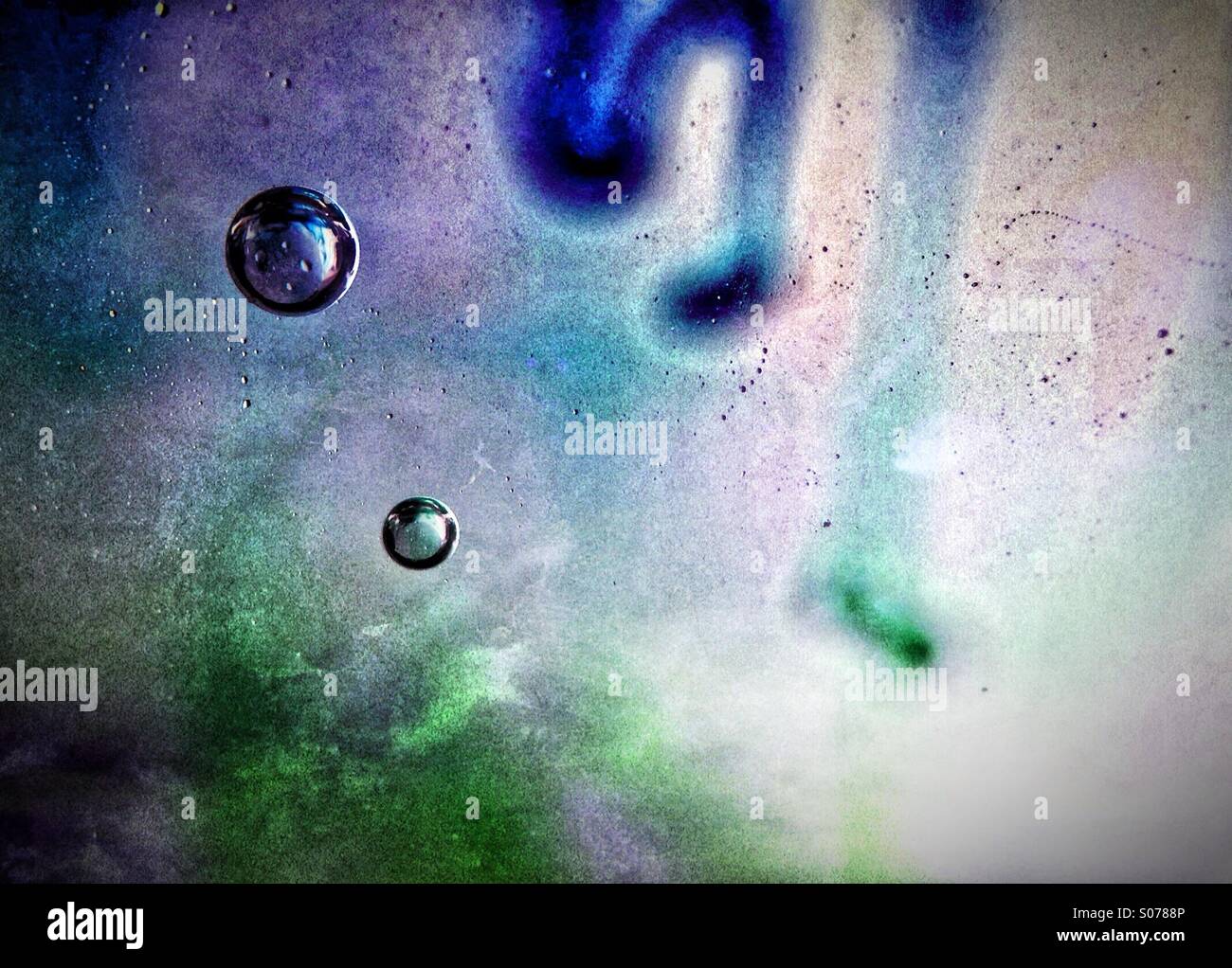 Water bubbles inside a glass Stock Photo - Alamy