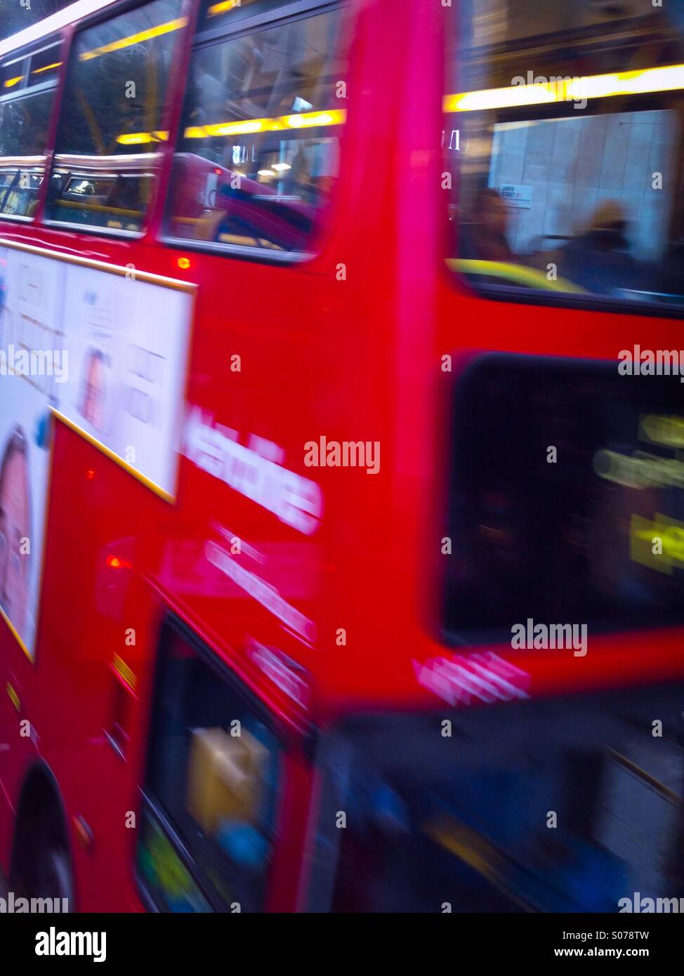 Bus side view uk hi-res stock photography and images - Alamy