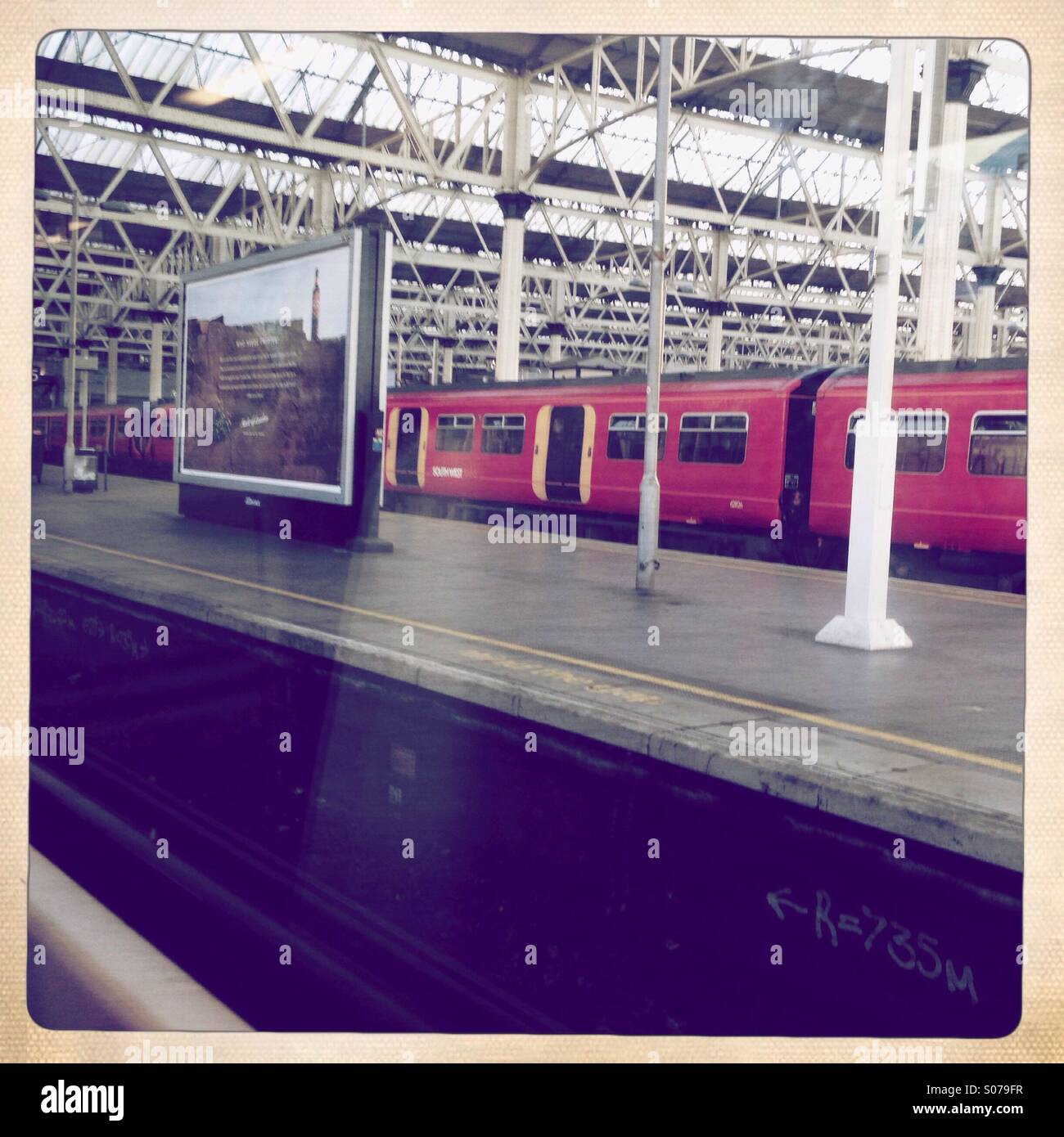 Platform roof hi-res stock photography and images - Alamy