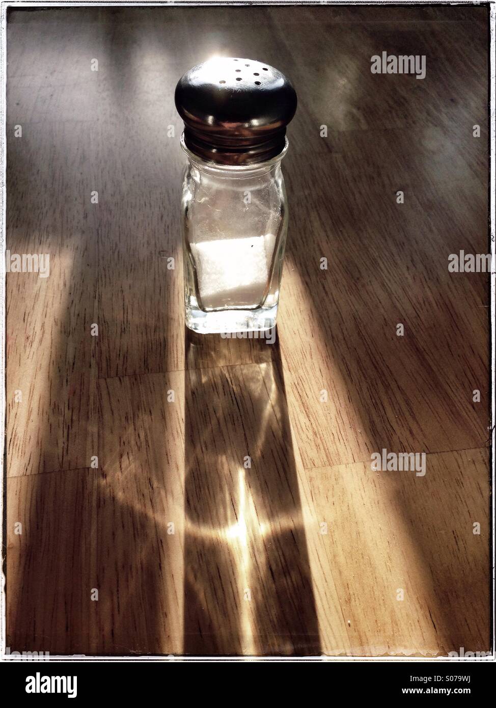Table salt hi-res stock photography and images - Alamy