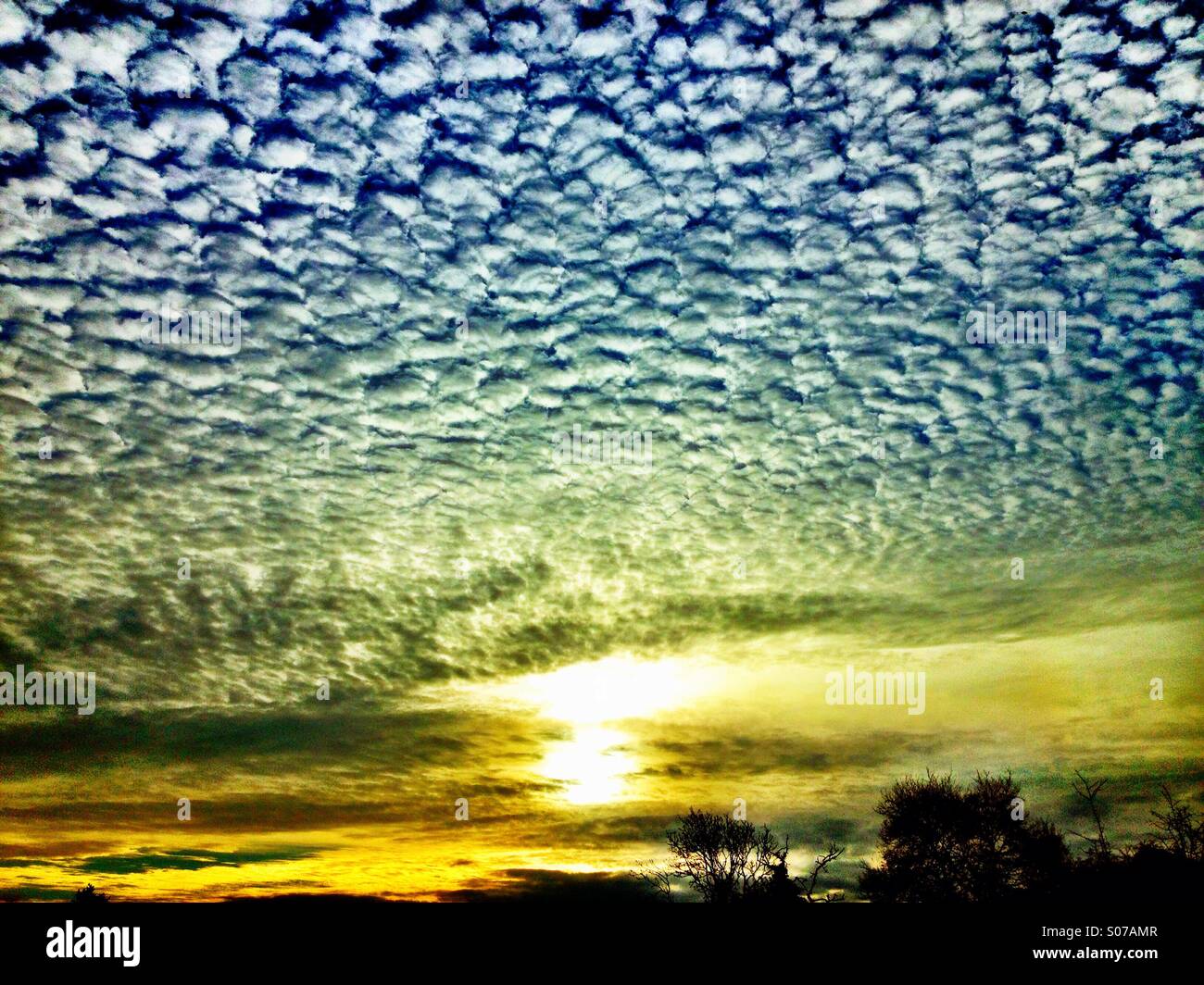 Irish clouds hi-res stock photography and images - Alamy