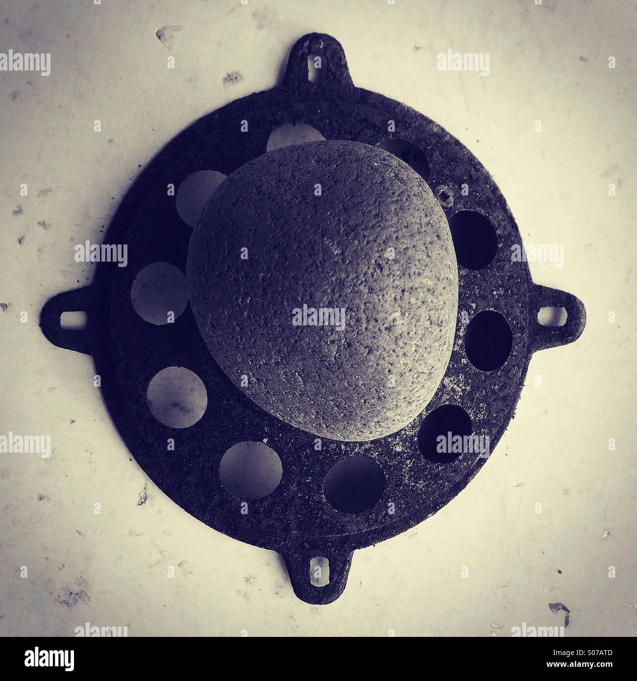 Metal and pebble hi-res stock photography and images - Alamy