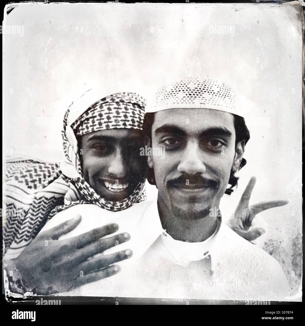 Qataris hi-res stock photography and images - Alamy