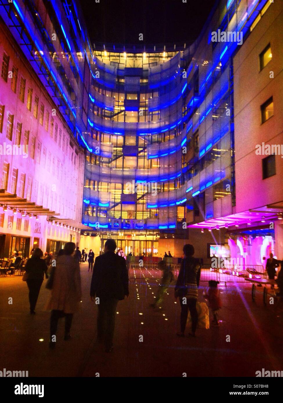 Bbc building central london hi-res stock photography and images - Alamy