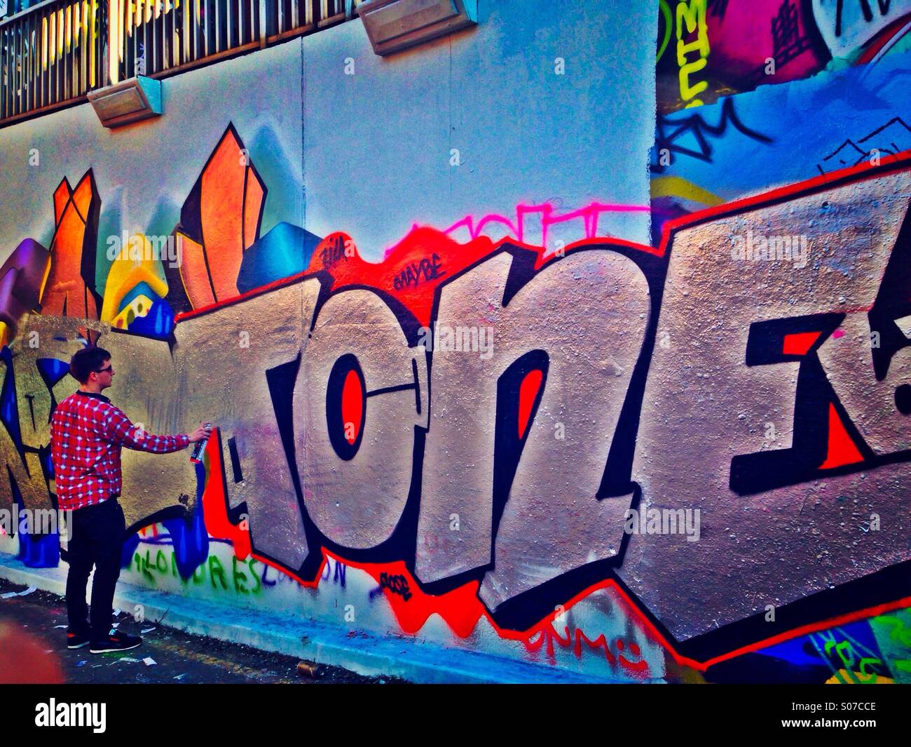 British graffiti artist waterloo london hi-res stock photography and ...