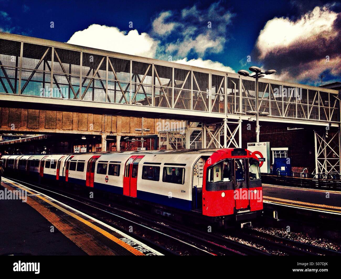 London Tube Train Driver Stock Photos & London Tube Train Driver Stock ...