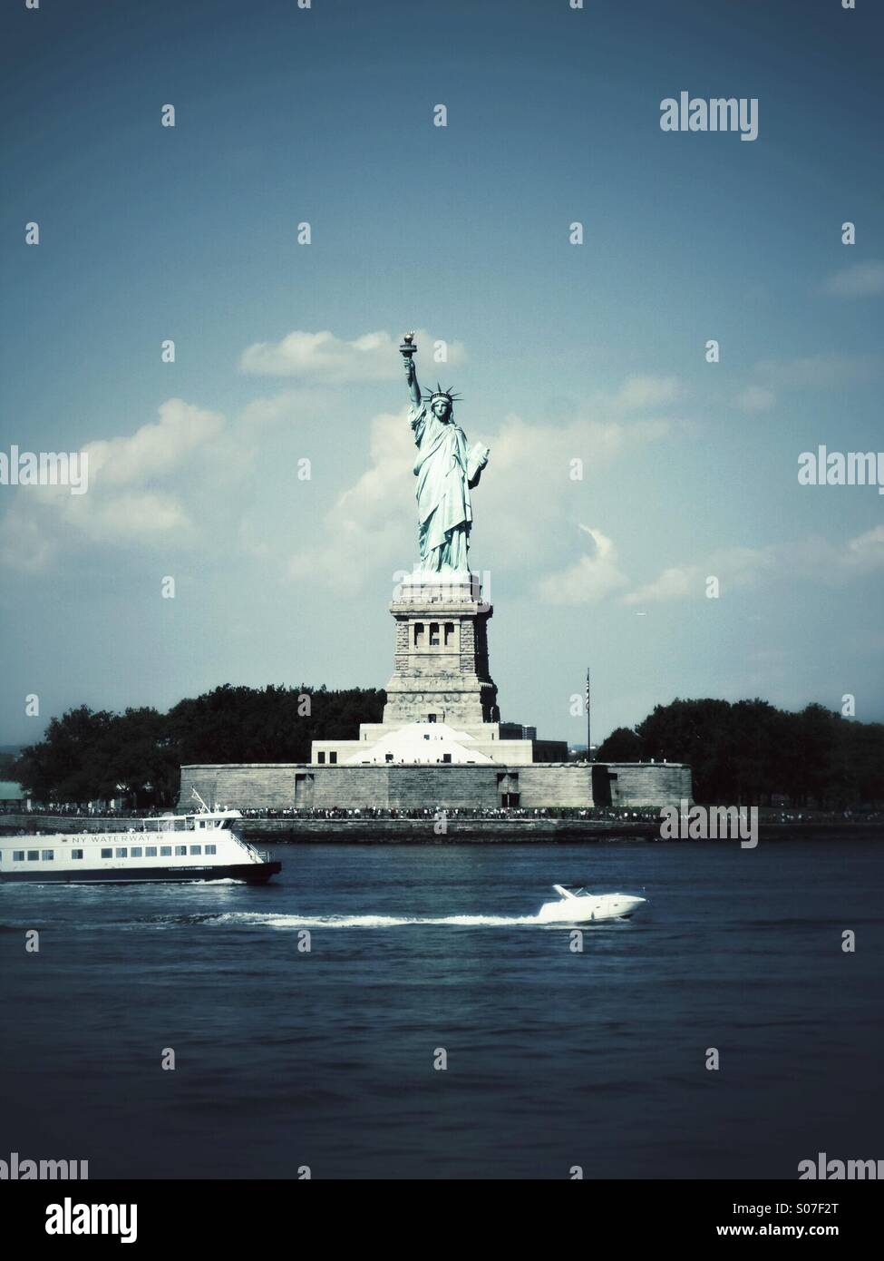 Lady of liberty hi-res stock photography and images - Alamy