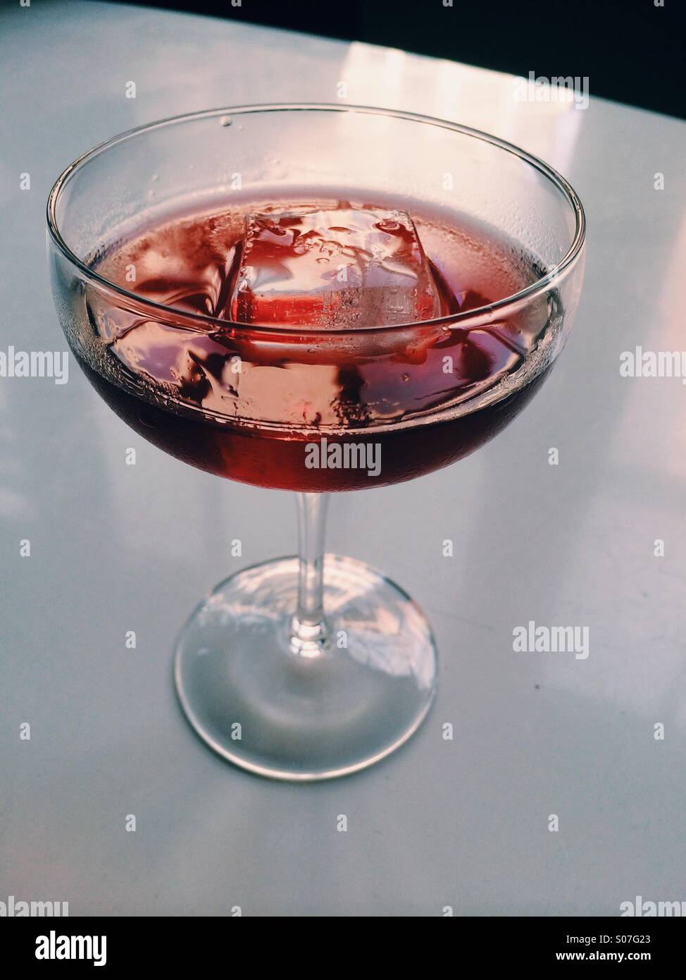 Vodka pomegranate cocktail Stock Photo - Alamy