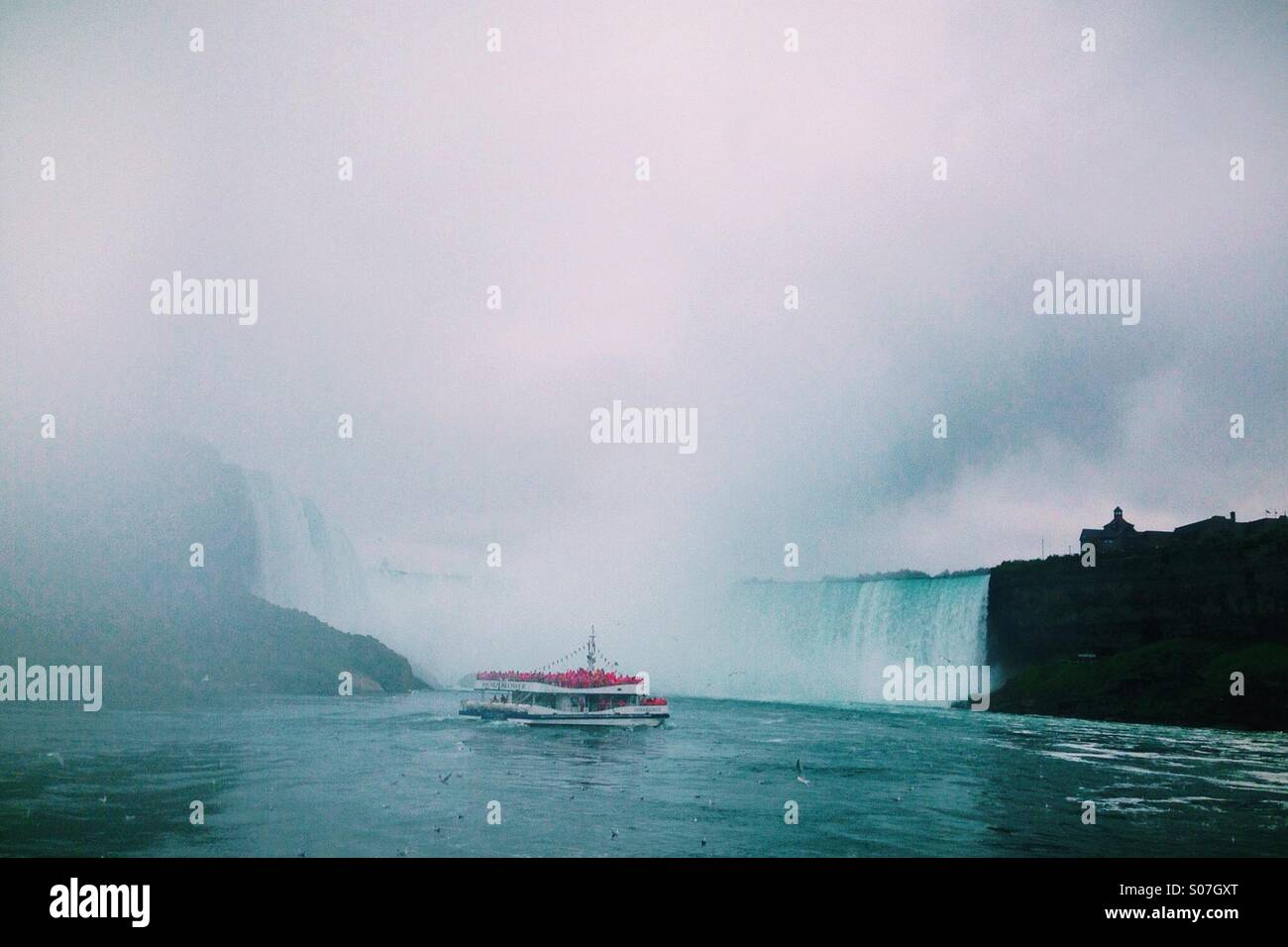 Welcome to the Niagara Falls Stock Photo - Alamy