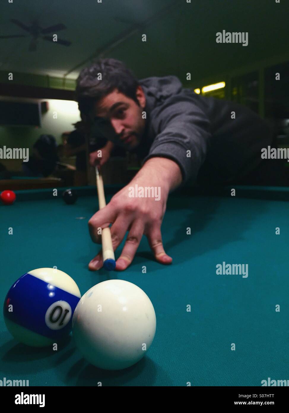 Man billiards hi-res stock photography and images - Alamy