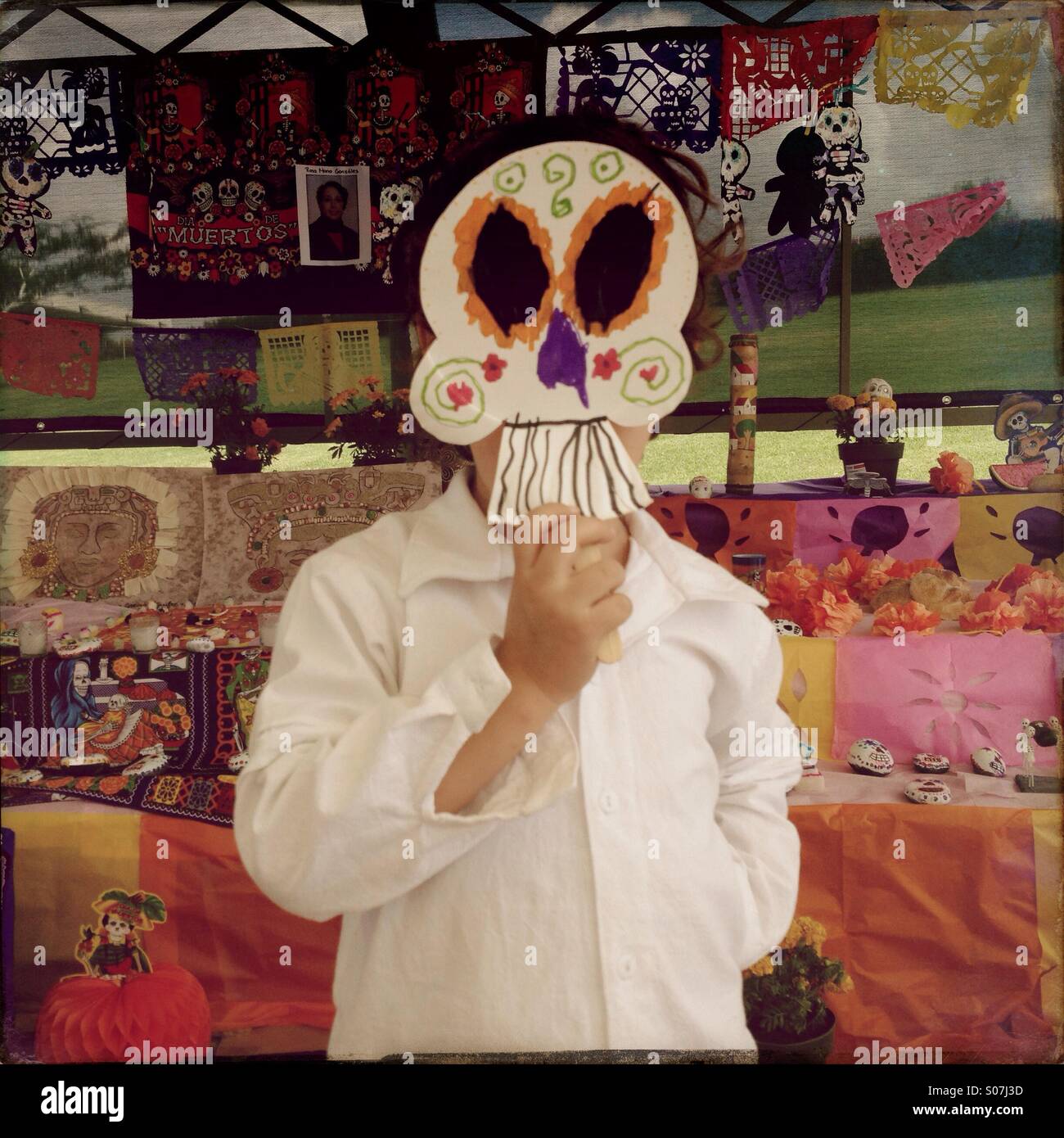 Boy with skeleton hi-res stock photography and images - Alamy