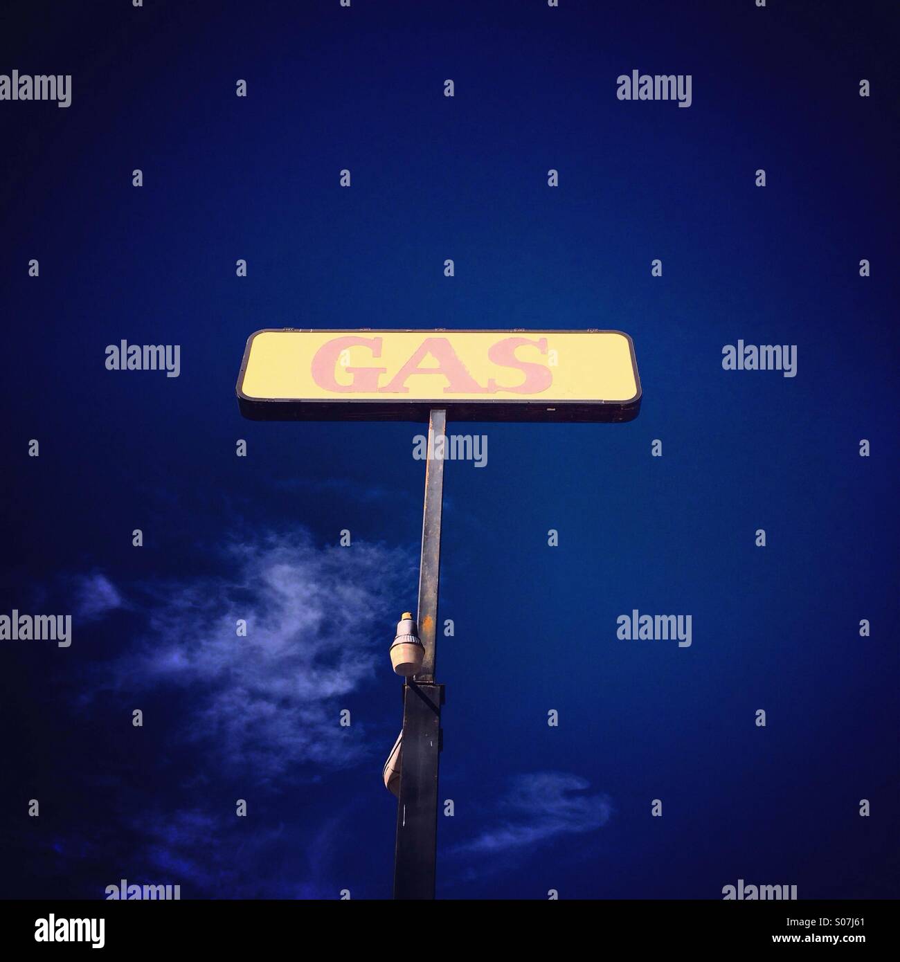 Gas sign hi-res stock photography and images - Alamy